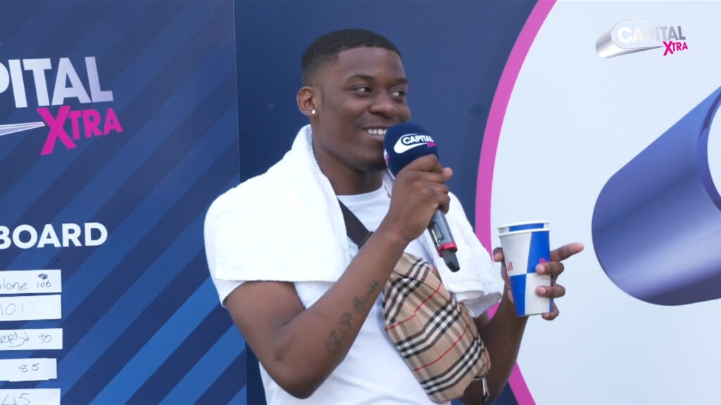 JAY1 Reveals His Biggest Flirting Techniques | Wireless 2019 - Robert Bruce